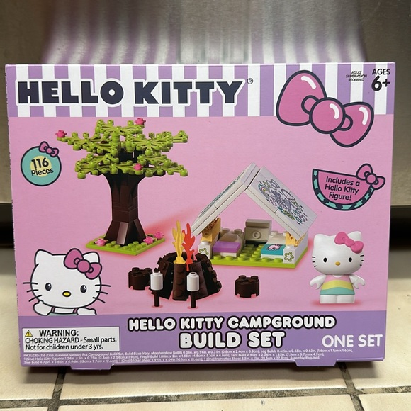 Hello Kitty | Toys | New Sanrio Hello Kitty Figure Campground Building ...